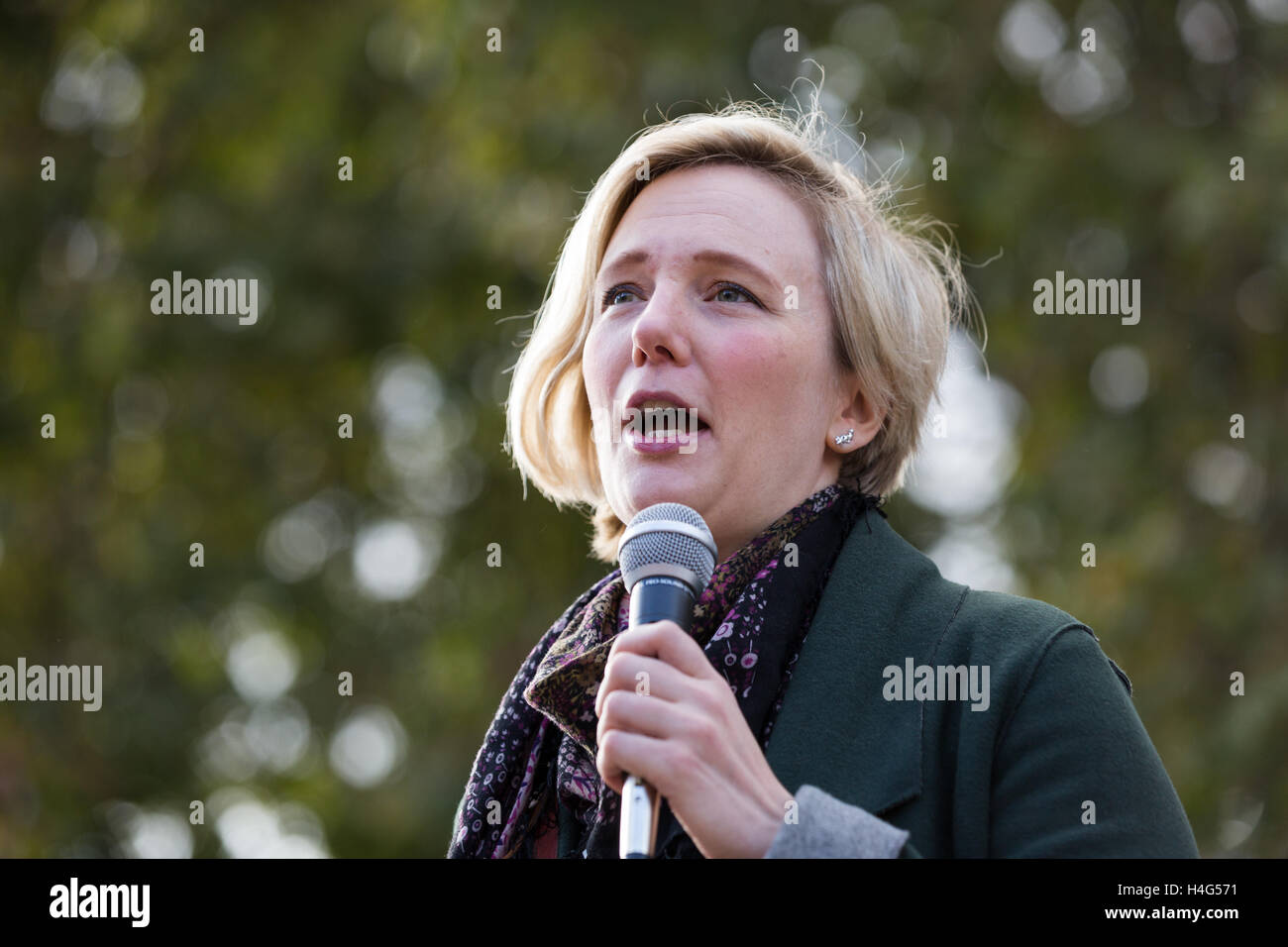 Stella creasy child hi-res stock photography and images - Alamy
