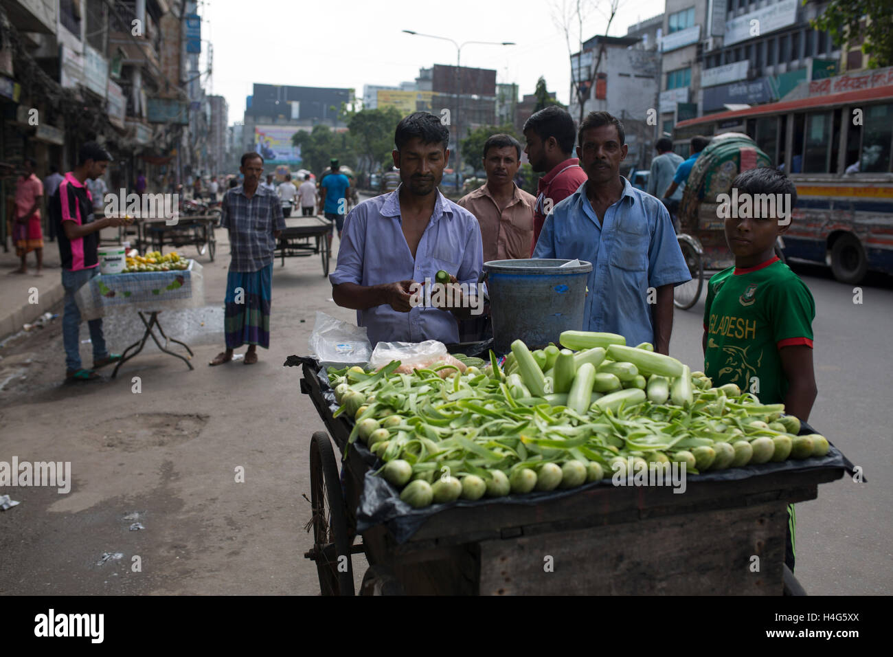 Unhygienic food hi-res stock photography and images - Alamy