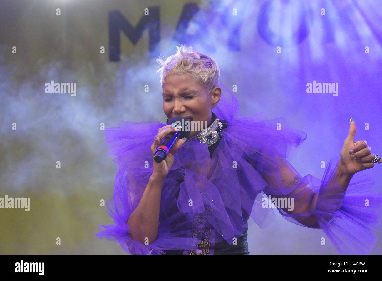 Deniece pearson hi-res stock photography and images - Alamy