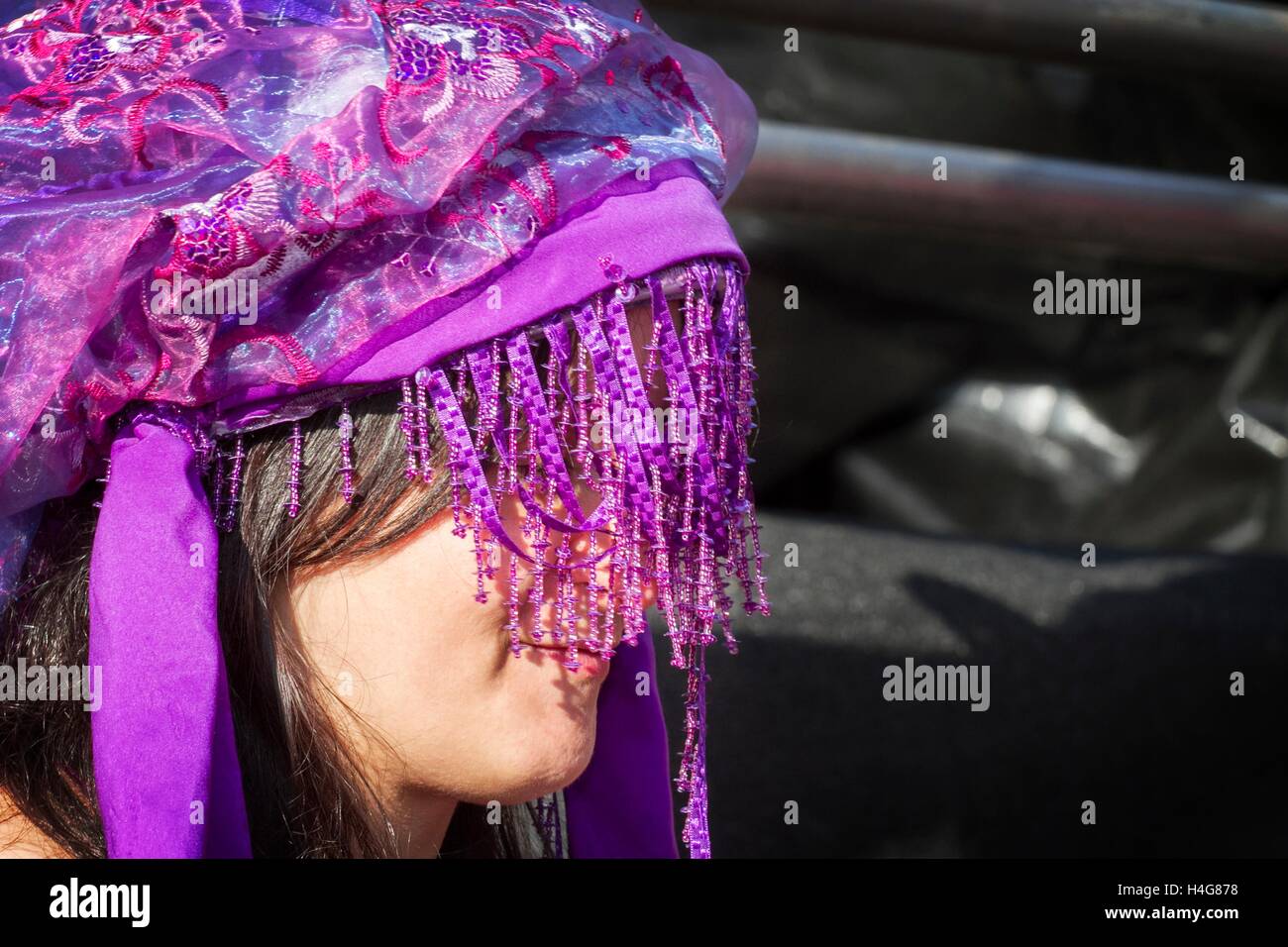 Manchester's Diwali mega mela festival in Albert Square Stock Photo - Alamy