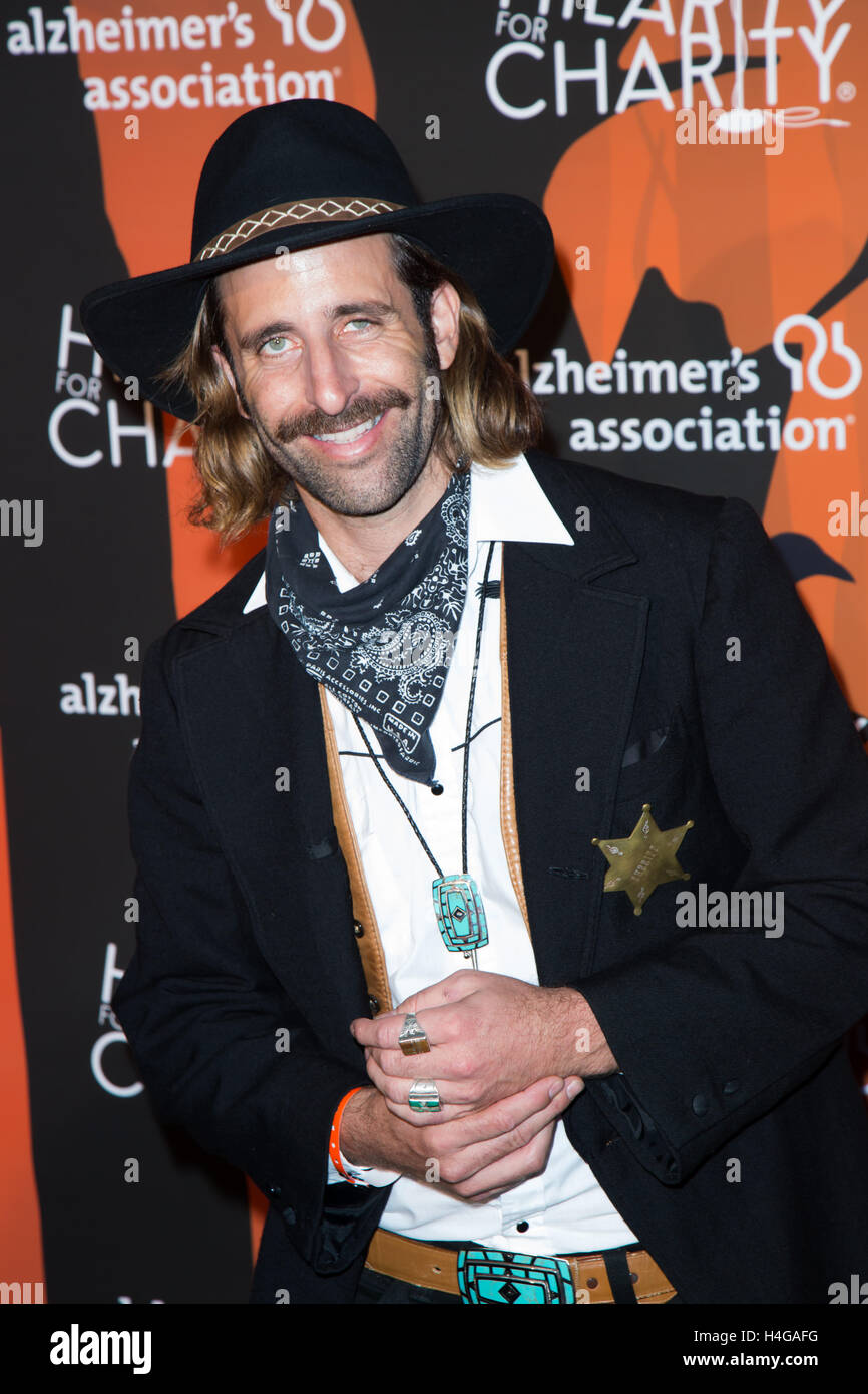 Los Angeles, USA. 15th Oct, 2016. Matthew Burr attends Hilarity for ...