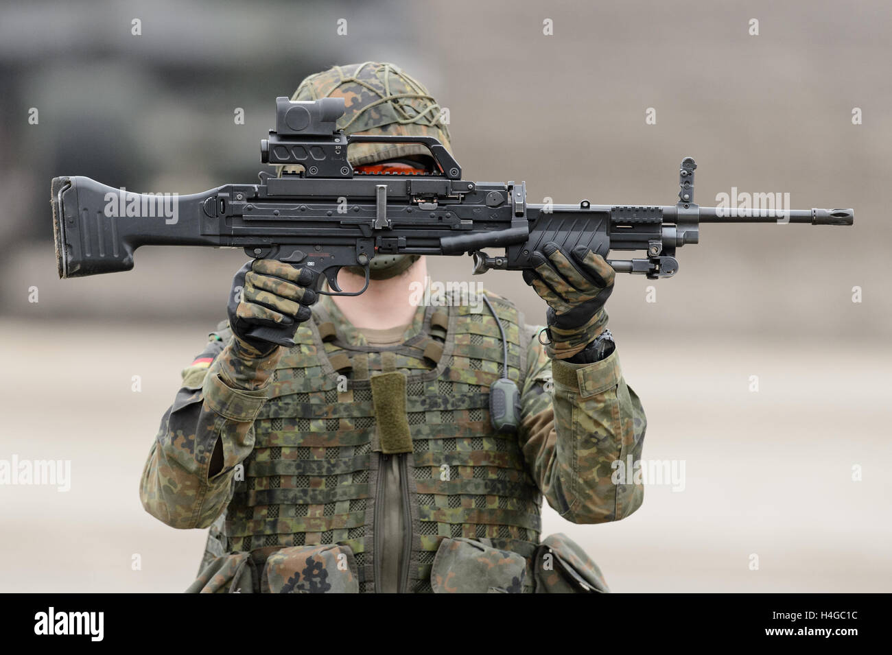 Mg4 hi-res stock photography and images - Alamy