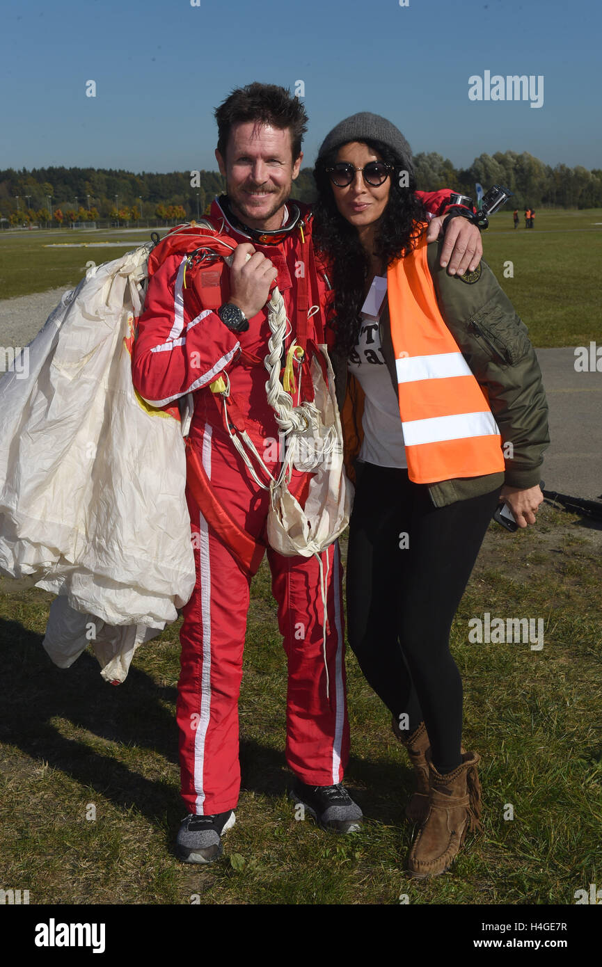 Felix Baumgartner Girlfriend