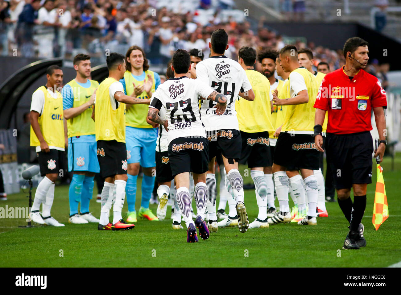 Sao Paulo, Brazil. 16th Oct, 2016. Celebration of the first goal for ...