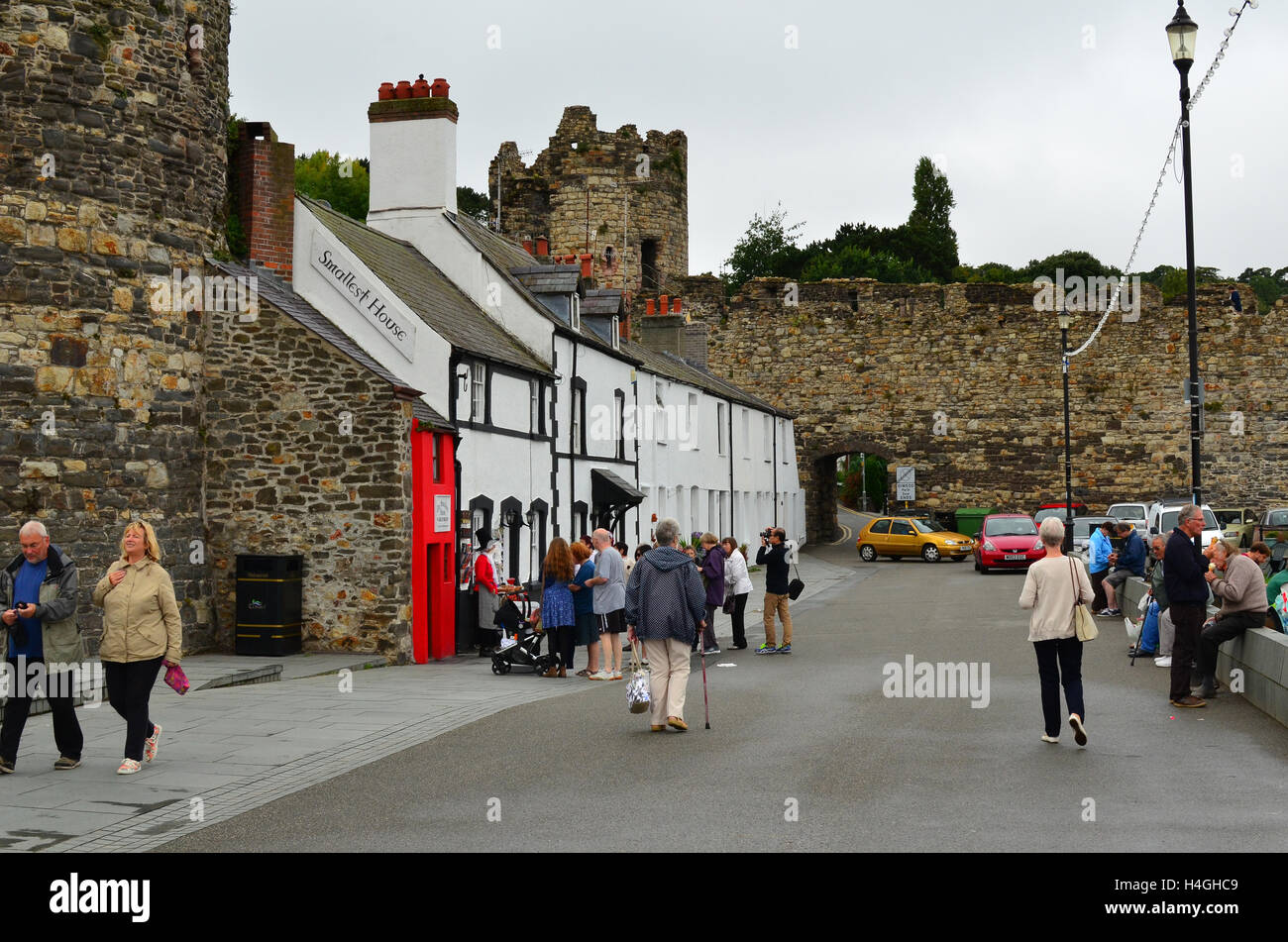 Conwy smallest house hi-res stock photography and images - Alamy
