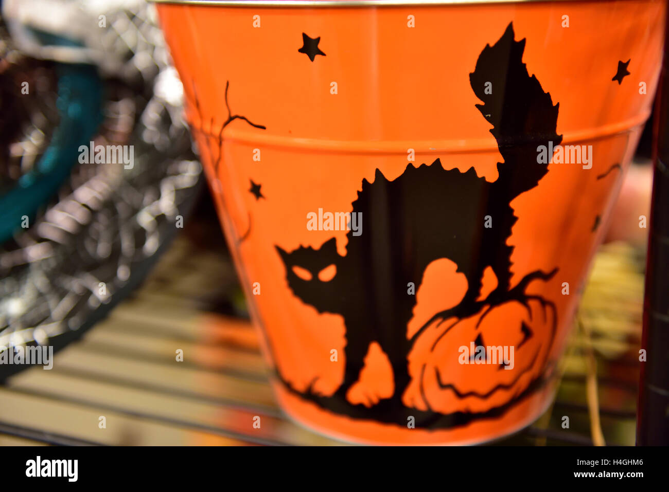 Collecting bucket hi-res stock photography and images - Alamy