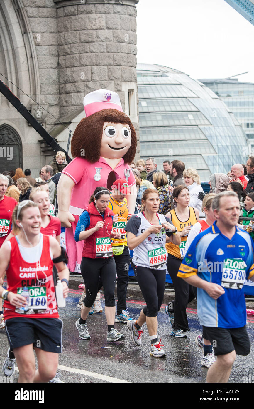 London Marathon,costume,costumes,Runners participating running in ...
