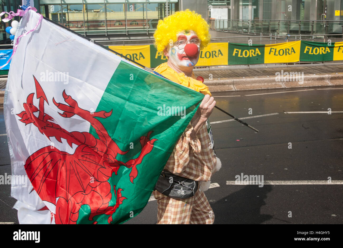 Clown,costume,runner,with,Wales,Welsh flag,London Marathon,costume ...