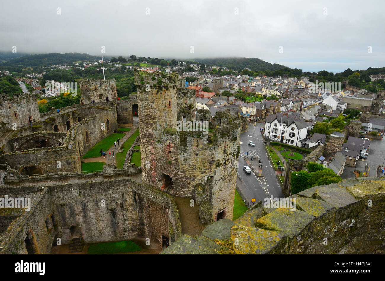 External walls of conwy castle hi-res stock photography and images - Alamy