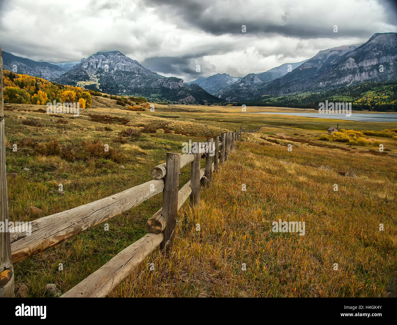 Ranch and clouds hi-res stock photography and images - Alamy