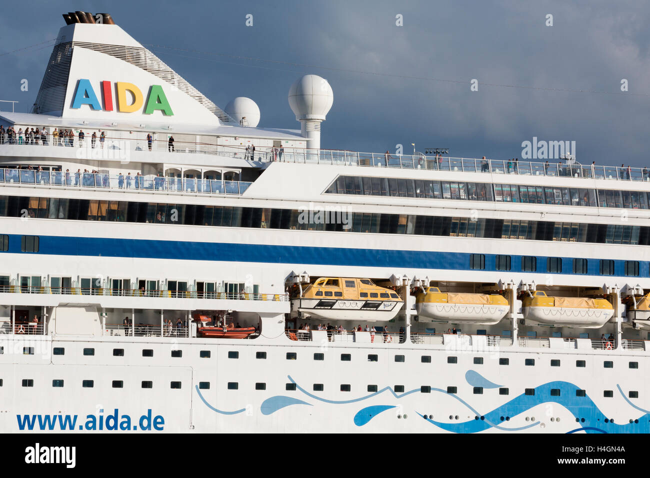 Aida cruises ships hi-res stock photography and images - Alamy