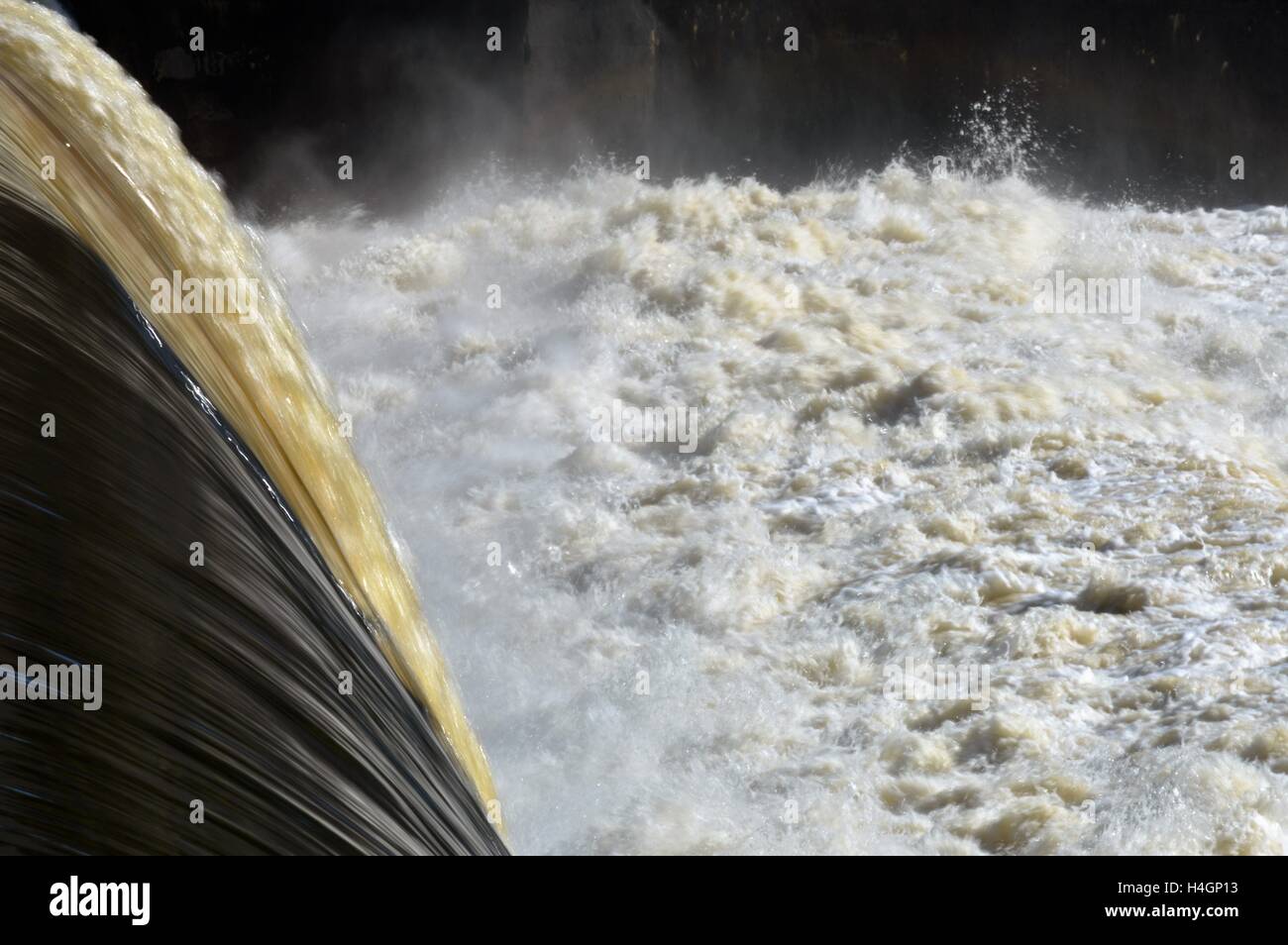 Waterfall at the Ford Dam in Minneapolis Minnesota Stock Photo - Alamy