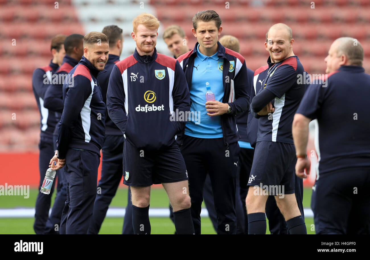 Burnley players and staff on the pitch before the Premier League match ...