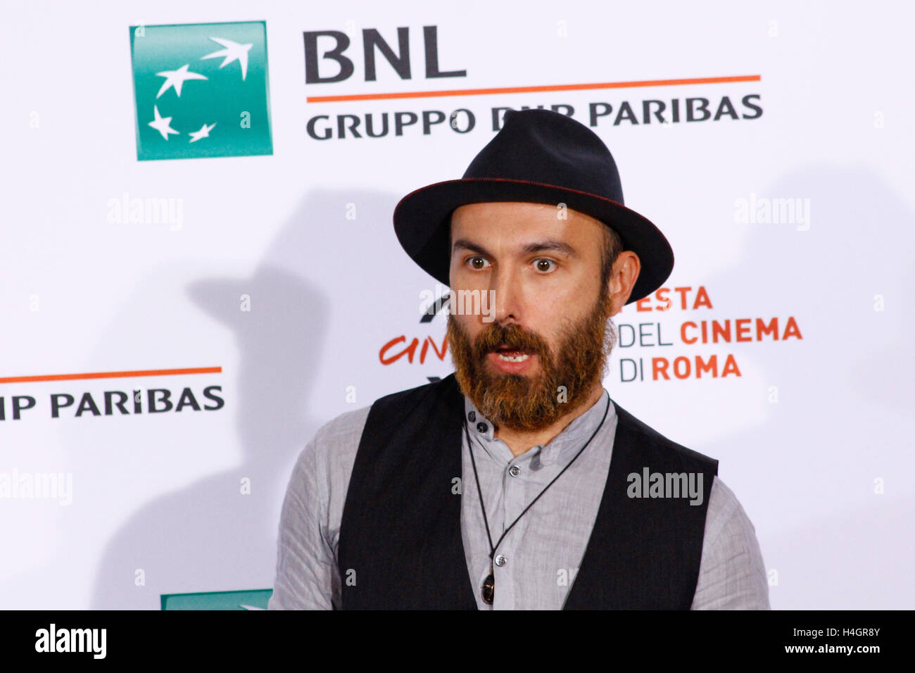 Maccio capatonda and herbert ballerina hi-res stock photography and ...