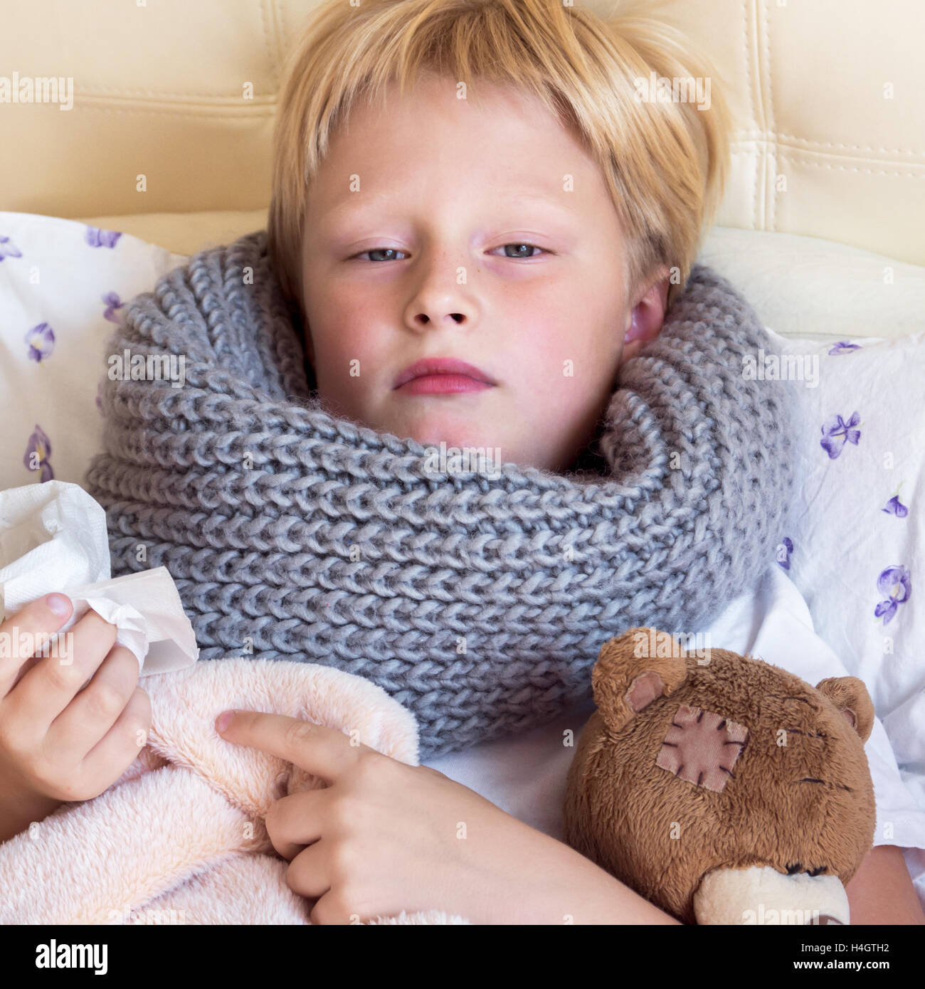 Sick child at home hi-res stock photography and images - Alamy