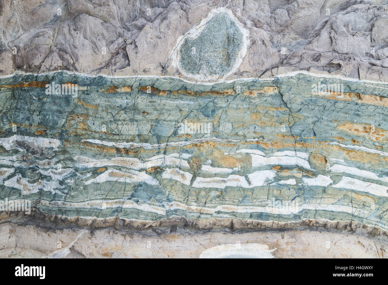 Close-up of a layered rock texture Stock Photo - Alamy