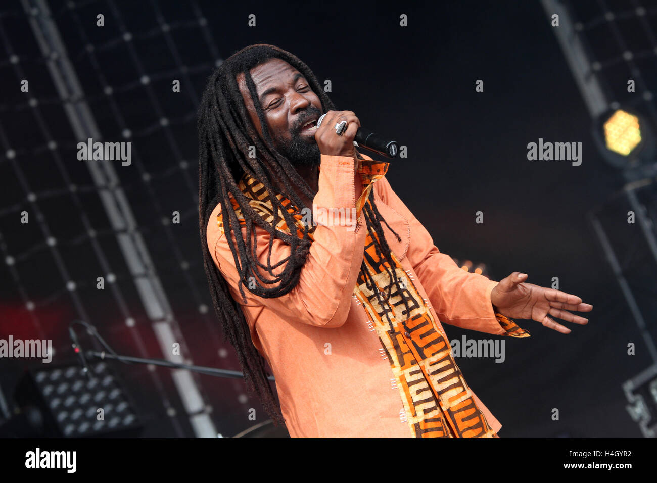 Reggae singer hi-res stock photography and images - Alamy