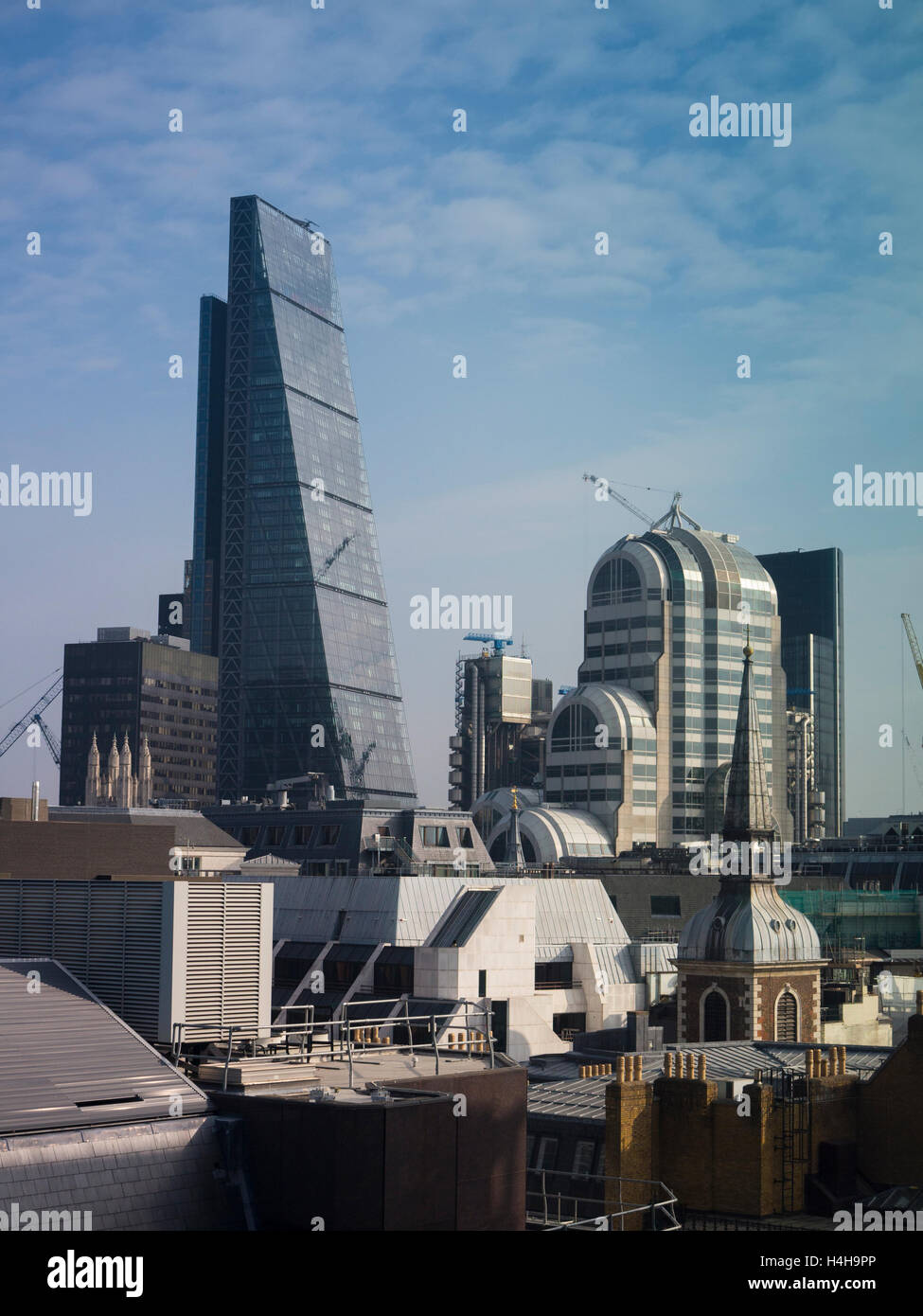 Gun wharf london hi-res stock photography and images - Alamy