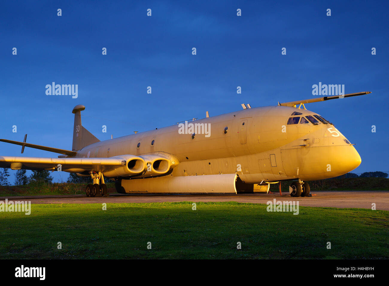 Hawker Siddeley Nimrod MR 2, XV250, Maritime Aircraft at the Yorkshire ...