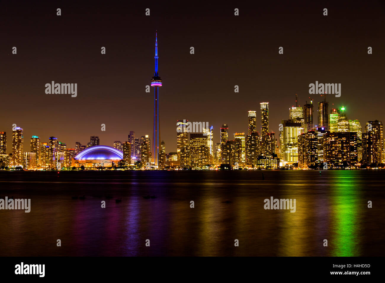 Toronto Skyline from Toronto Island at sunset. Toronto Ontario Canada ...