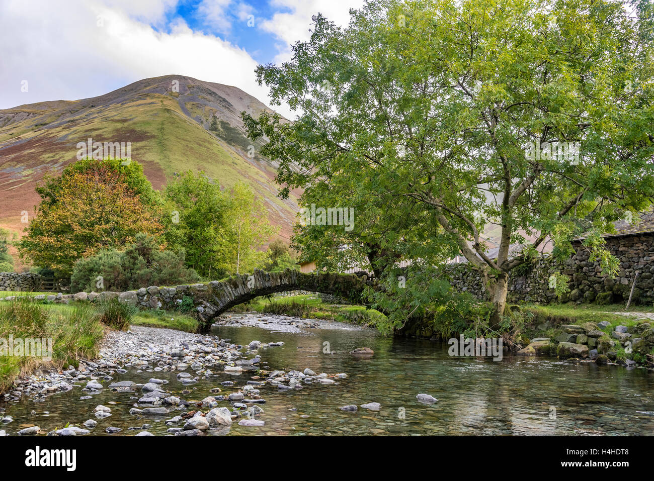 Bridge [river crossing] stream hi-res stock photography and images - Alamy