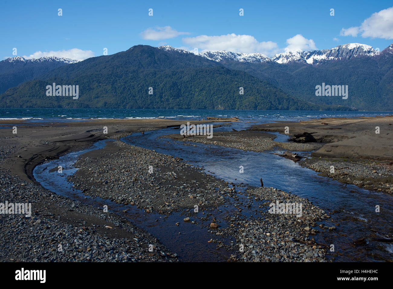 Lago Yelcho in Patagonia Stock Photo - Alamy