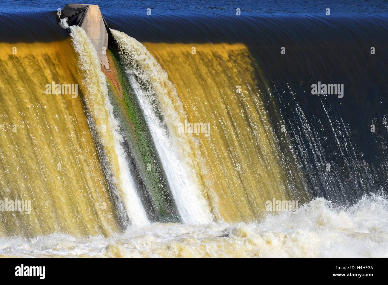 Waterfall at the Ford Dam in Minneapolis Minnesota Stock Photo - Alamy