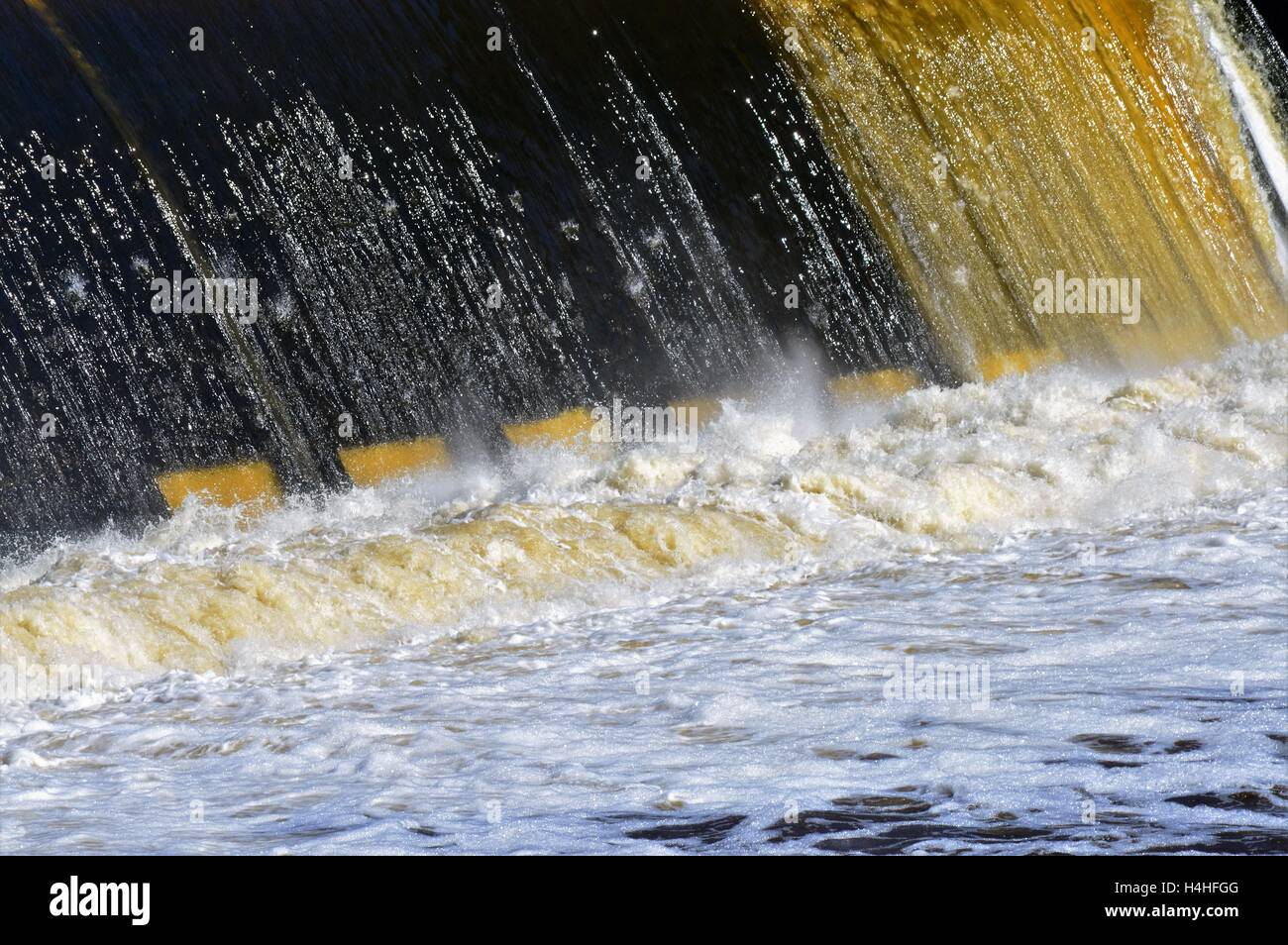 Waterfall at the Ford Dam in Minneapolis Minnesota Stock Photo - Alamy