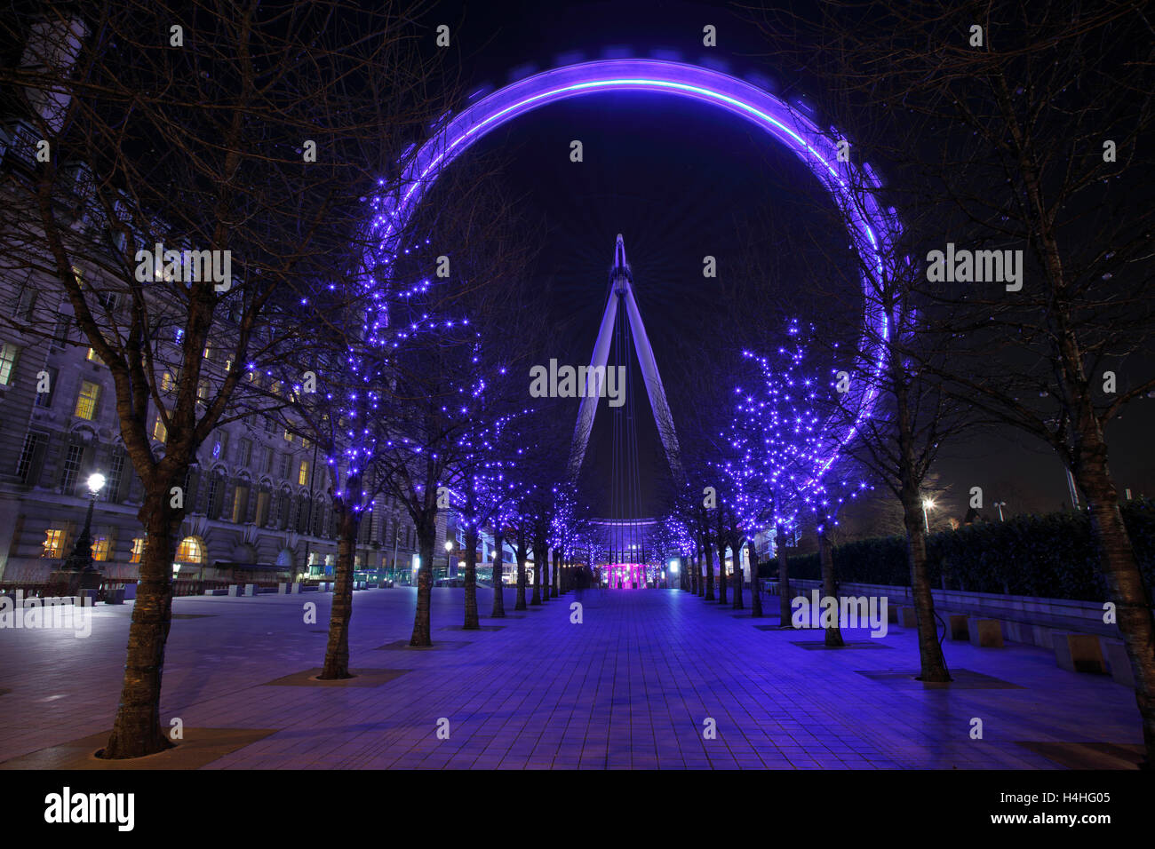 The London Eye with blue lighting Stock Photo - Alamy