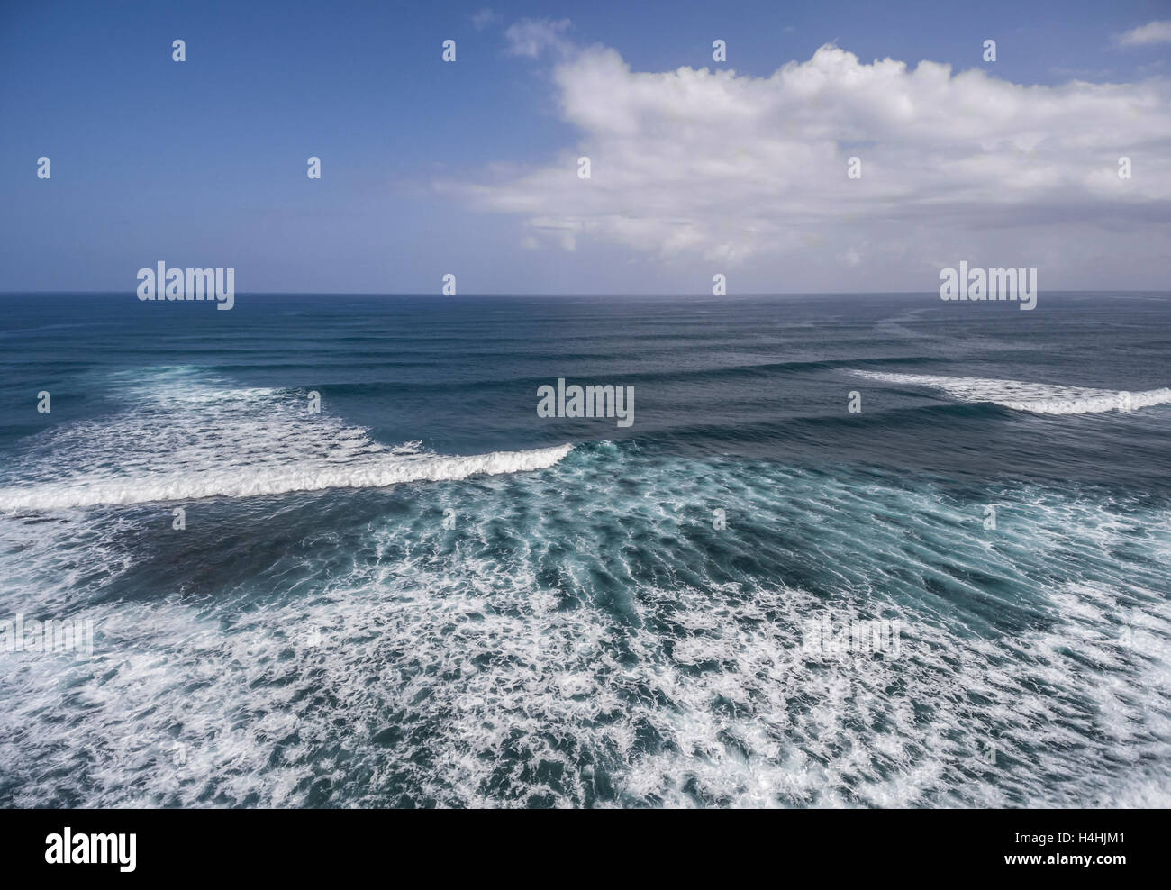 Dark skies above north hi-res stock photography and images - Alamy