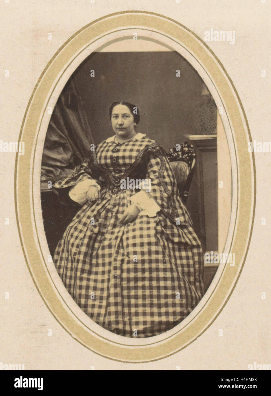 N hense hi-res stock photography and images - Alamy