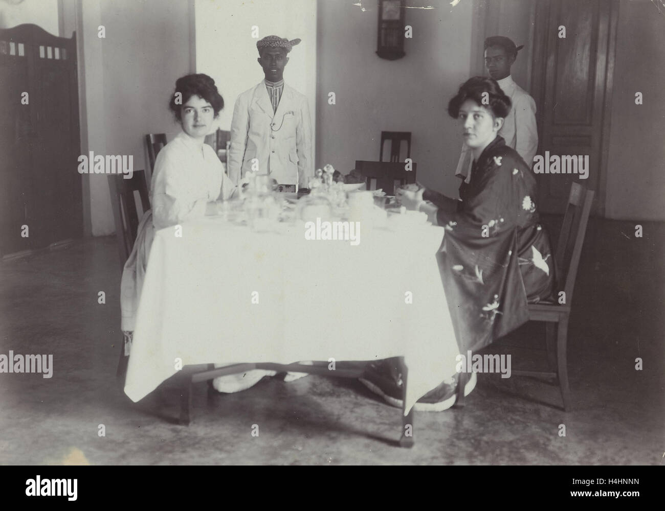Servants table hi-res stock photography and images - Alamy
