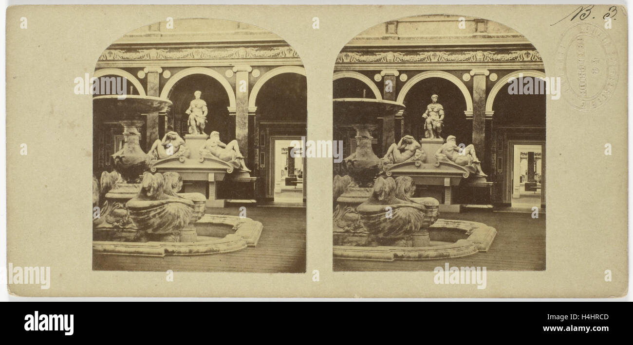 The Italian Court, The London Stereoscopic Company, 1854 Stock Photo ...