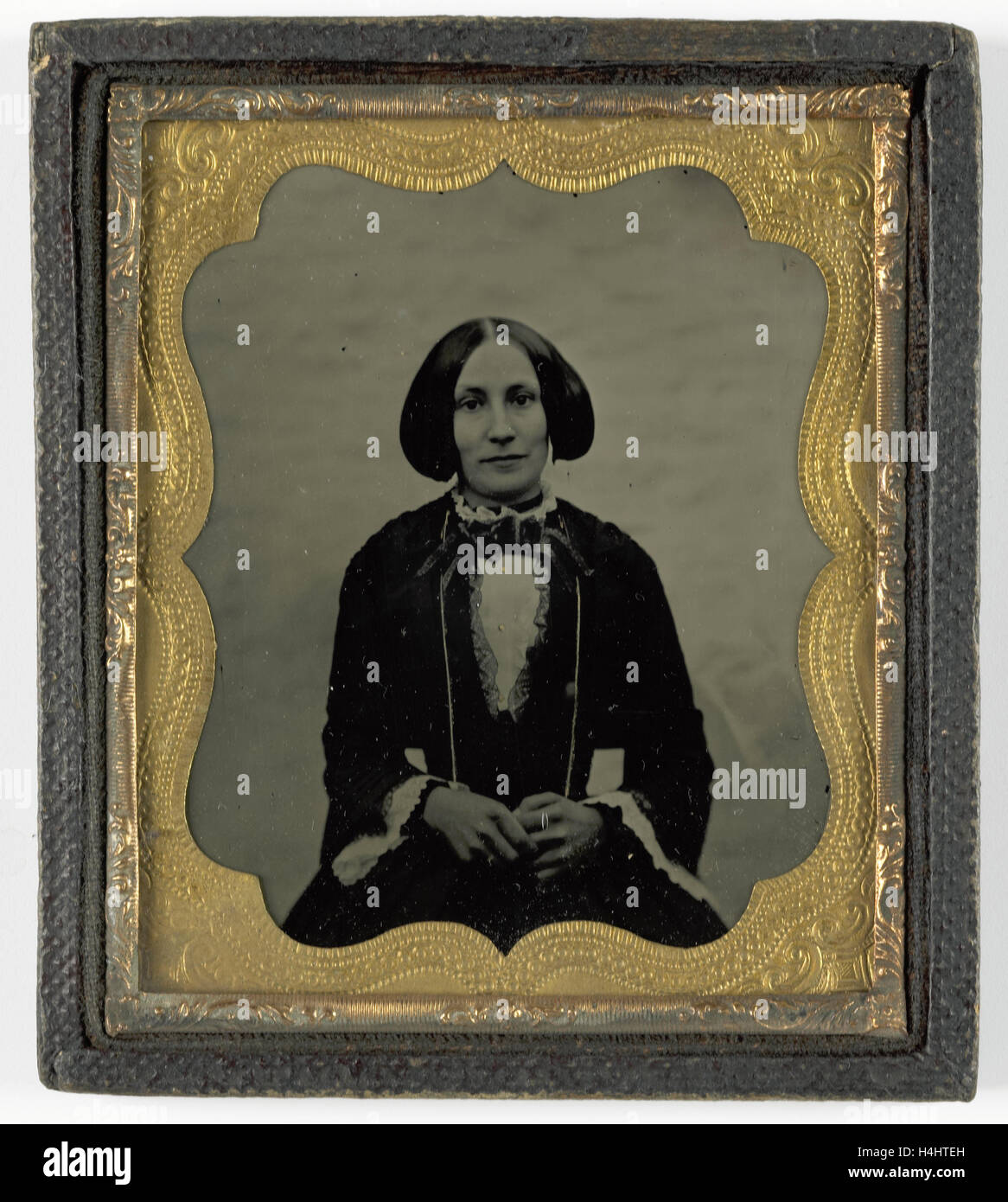 Portrait young woman, Adelphi, c. 1855 - c. 1870 Stock Photo - Alamy