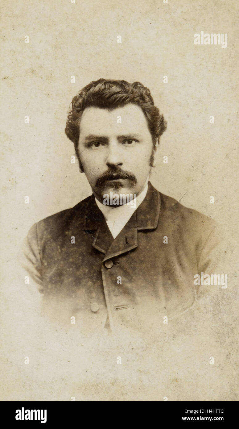 Portrait man, J.F. Hennequin, 1880 - 1910 Stock Photo - Alamy