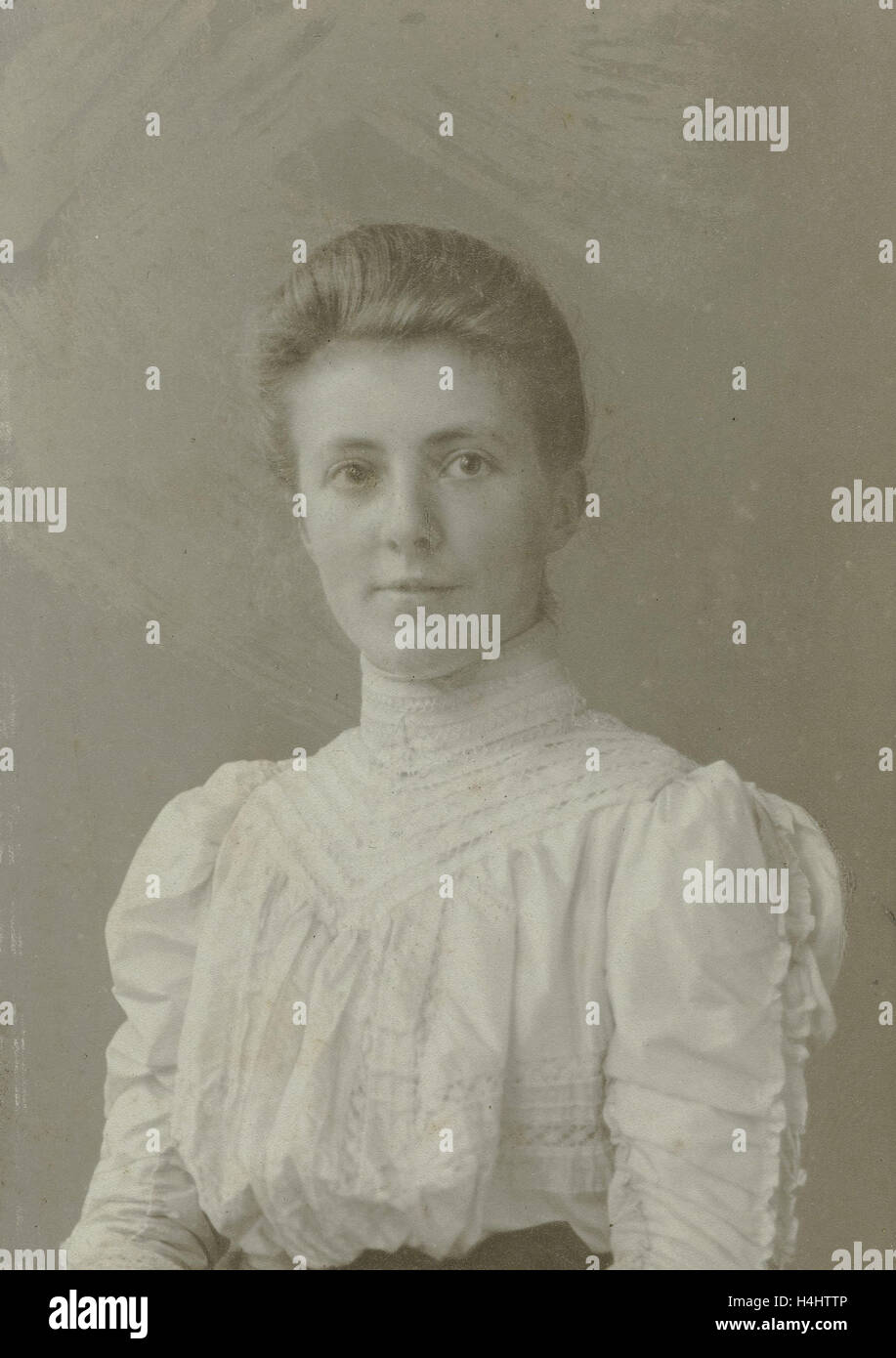 Portrait woman, A.S. Weinberg, 1907 Stock Photo - Alamy