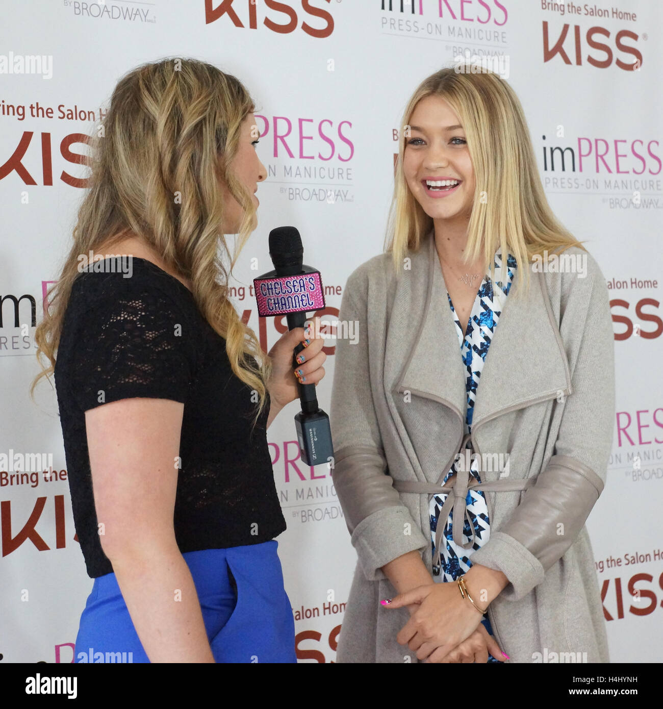 Celebrity interviewer Chelsea Linder interviewing model Gigi Hadid at ...