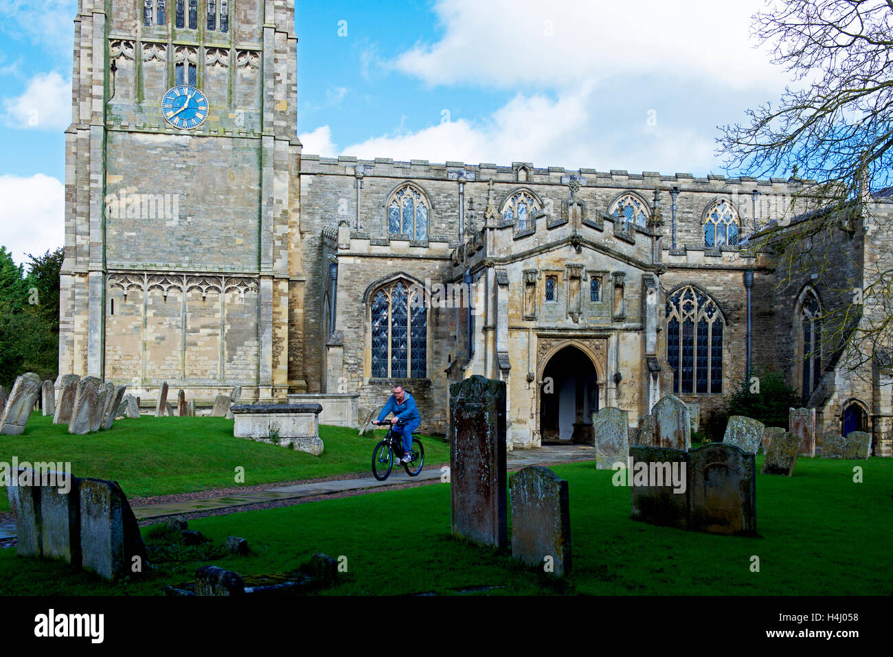 St Peter's Church, Oundle, Northamptonshire, England UK Stock Photo - Alamy