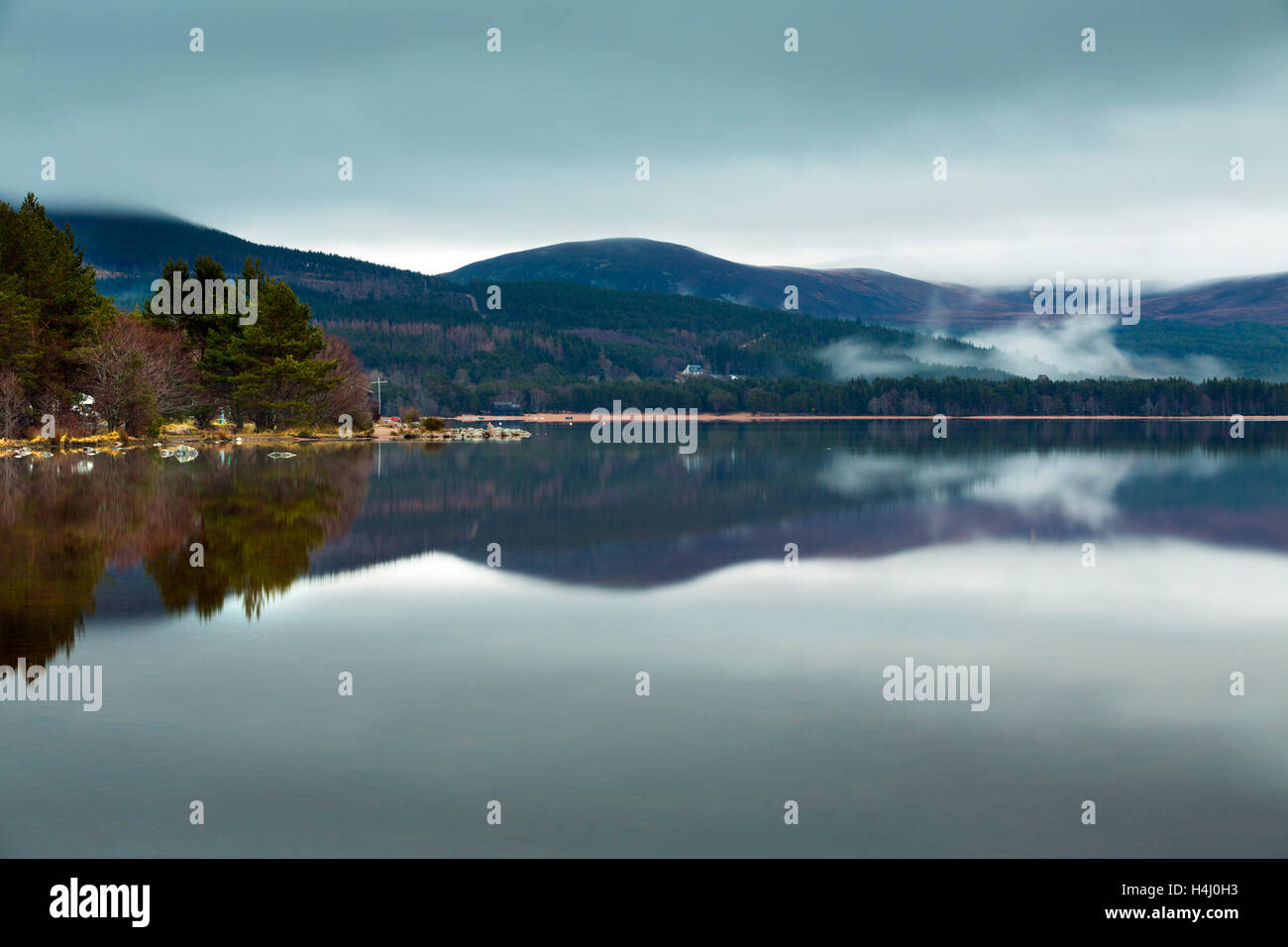 Uk loch morlich hi-res stock photography and images - Alamy