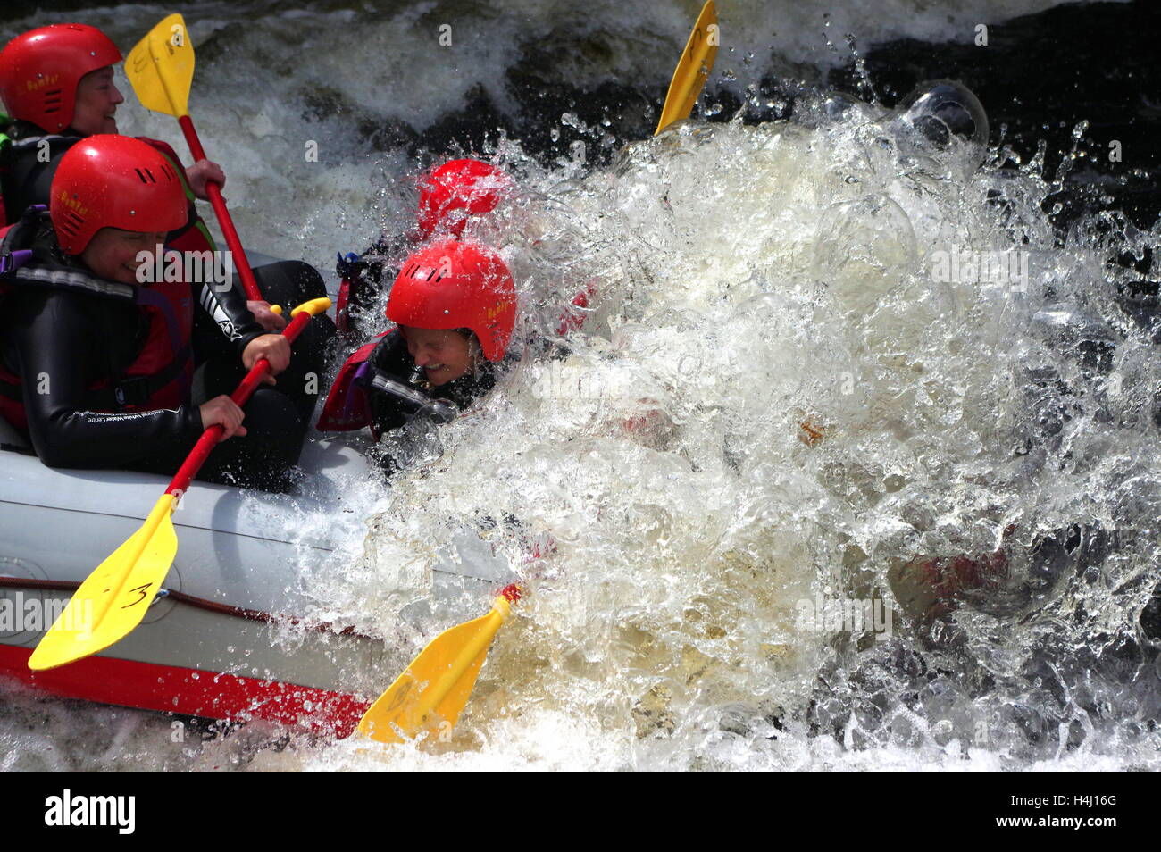 Whitewater rafters hi-res stock photography and images - Alamy