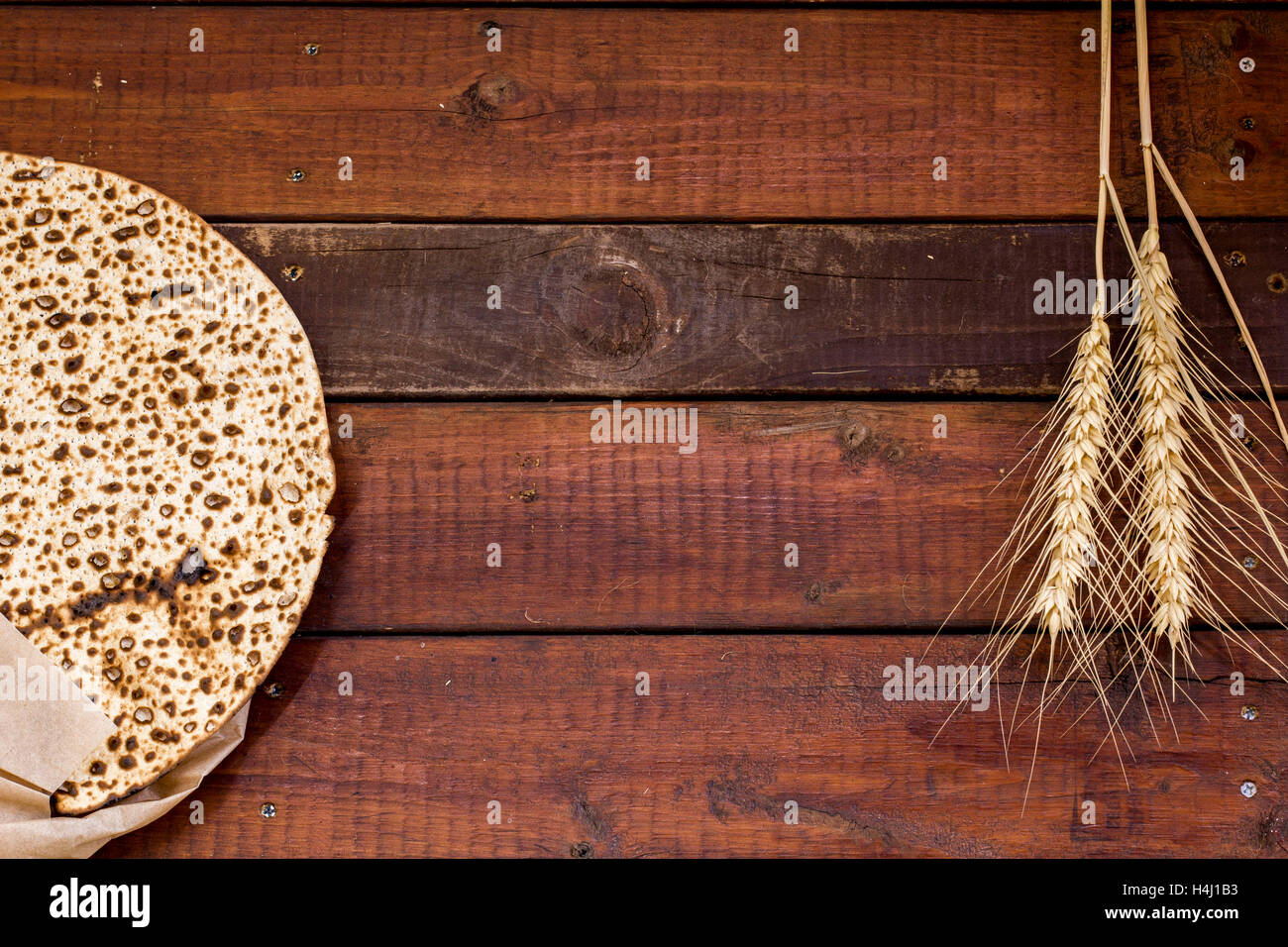Passover background. Handmade matzoh (jewish passover bread) over ...