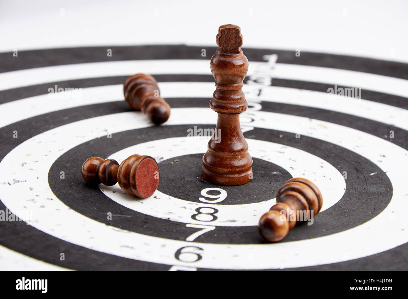 Pawn sacrifice hi-res stock photography and images - Alamy