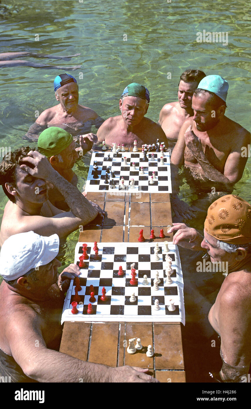 Chess playing pool hi-res stock photography and images - Alamy