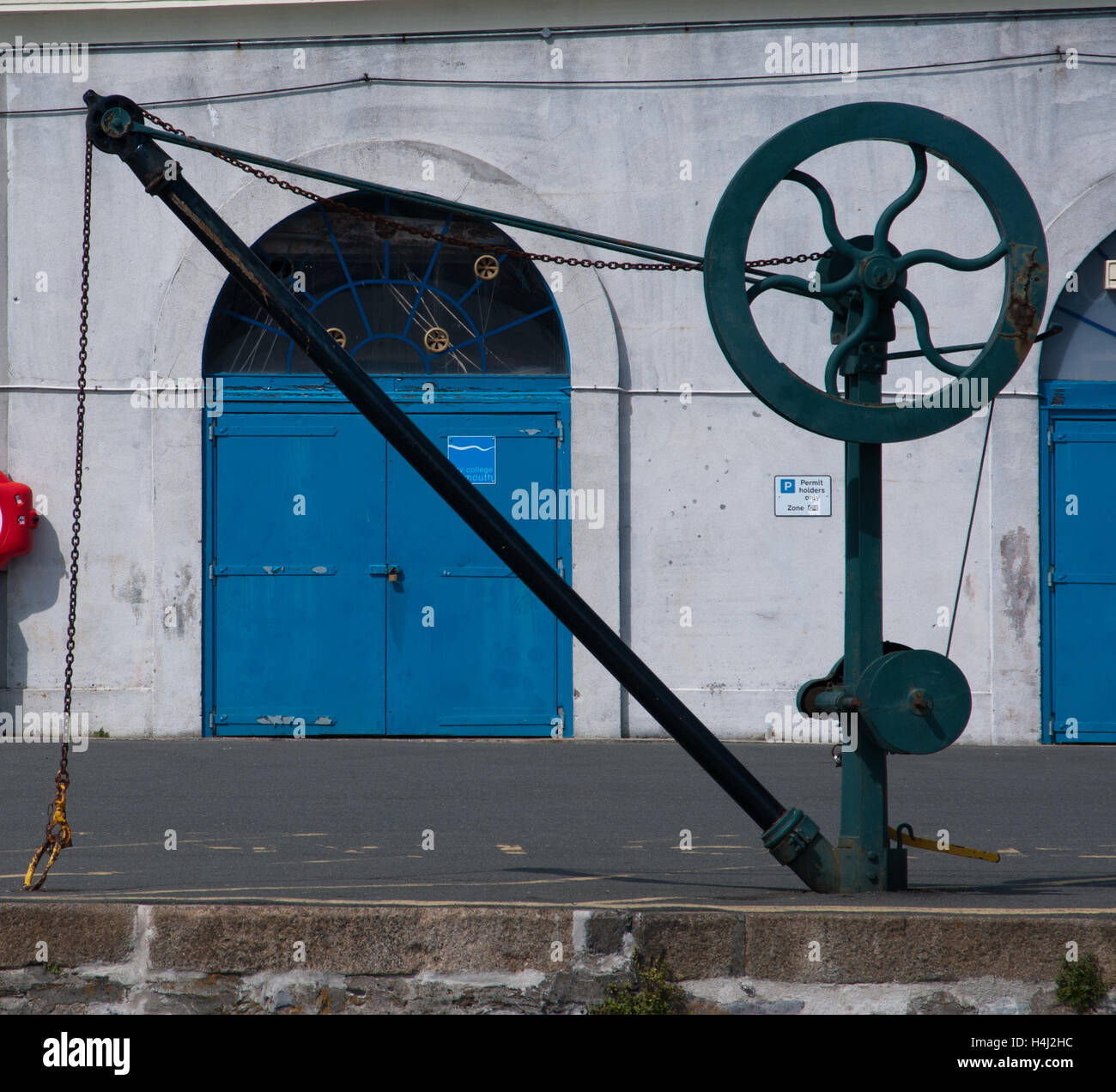 Hand crane, Plymouth docks Stock Photo - Alamy