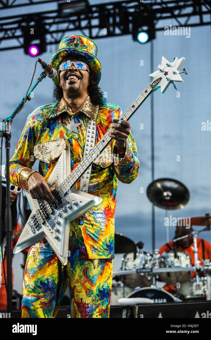 Bootsy rubber band hi-res stock photography and images - Alamy