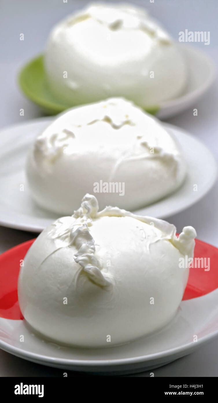 Fresh italian buffalo mozzarella Stock Photo - Alamy