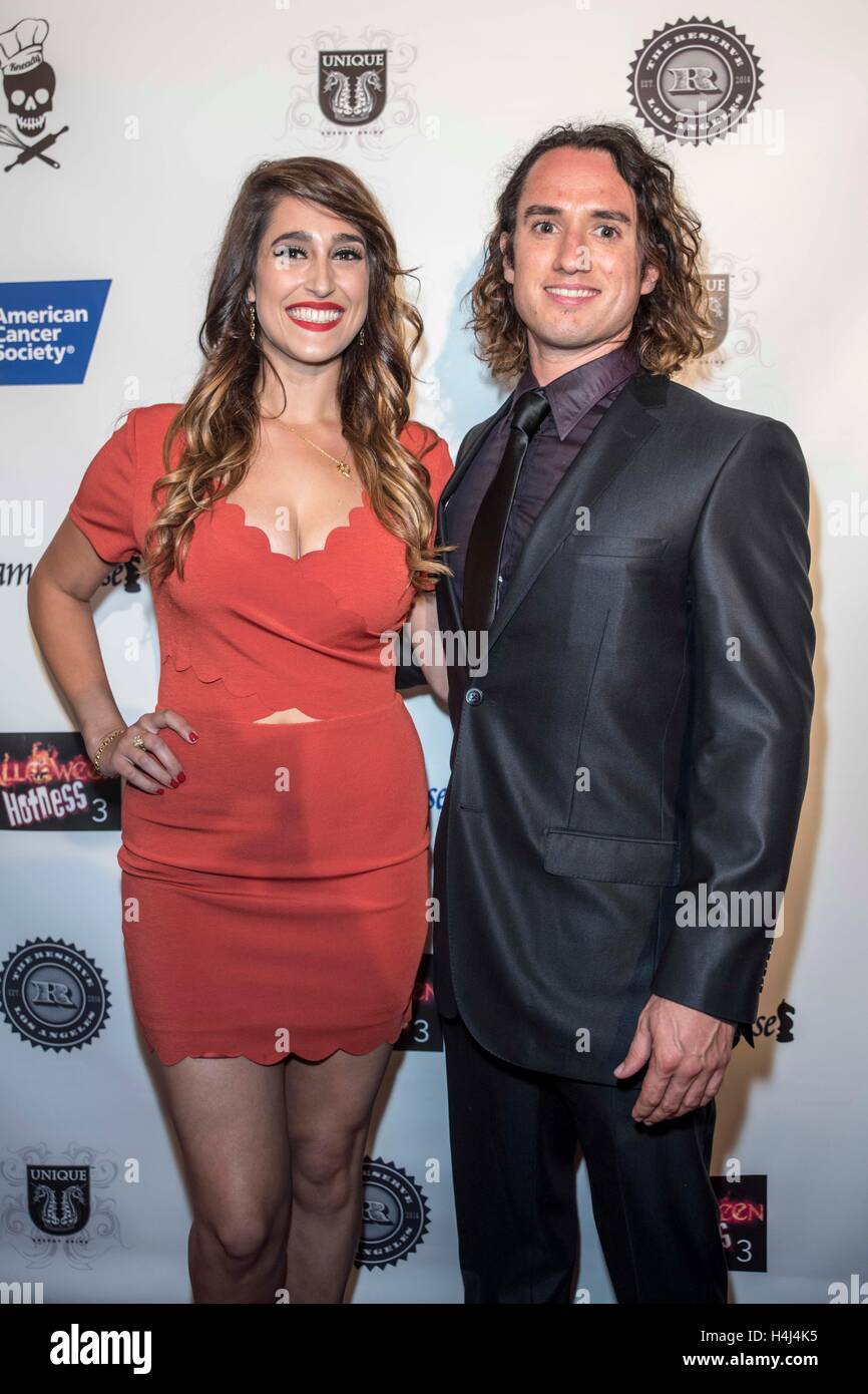 Ruby Elise, Tyler Gallant arrives at Halloween Hotness 3 in 3D: Heroes ...