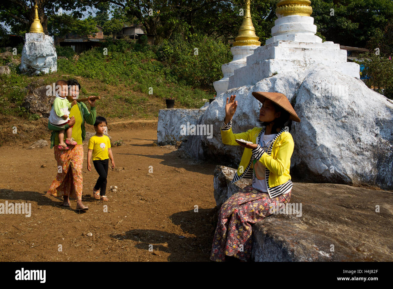 Myanmar ruby hi-res stock photography and images - Alamy