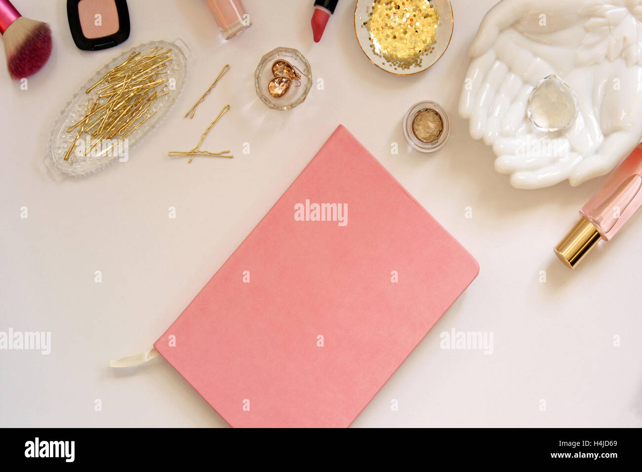 Pink items hi-res stock photography and images - Alamy