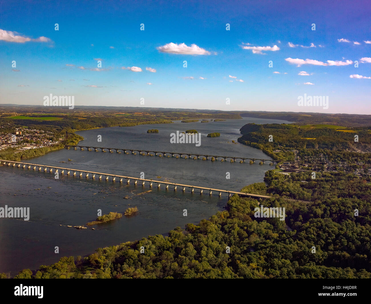 Aerial views of central Pennsylvania, Susquehanna river bridges Stock ...